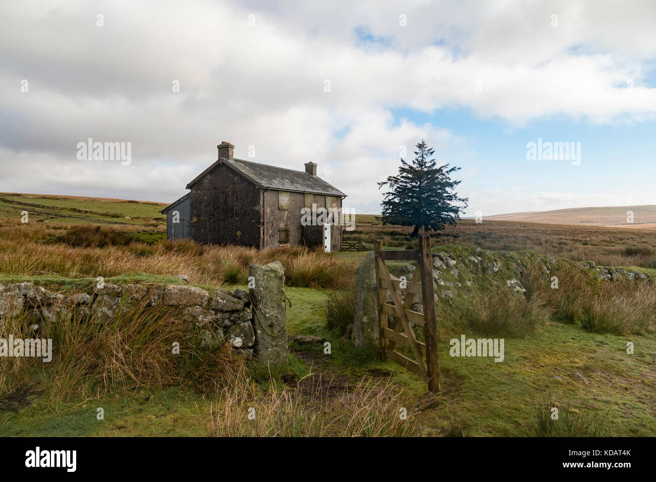 Nuns cross farm dartmoor hi-res stock photography and images - Alamy
