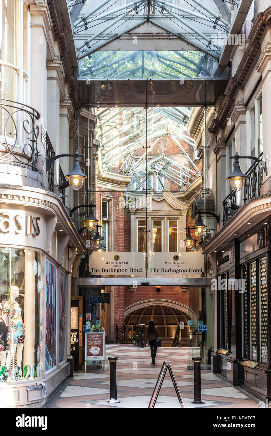 At the burlington hotel hi-res stock photography and images - Alamy