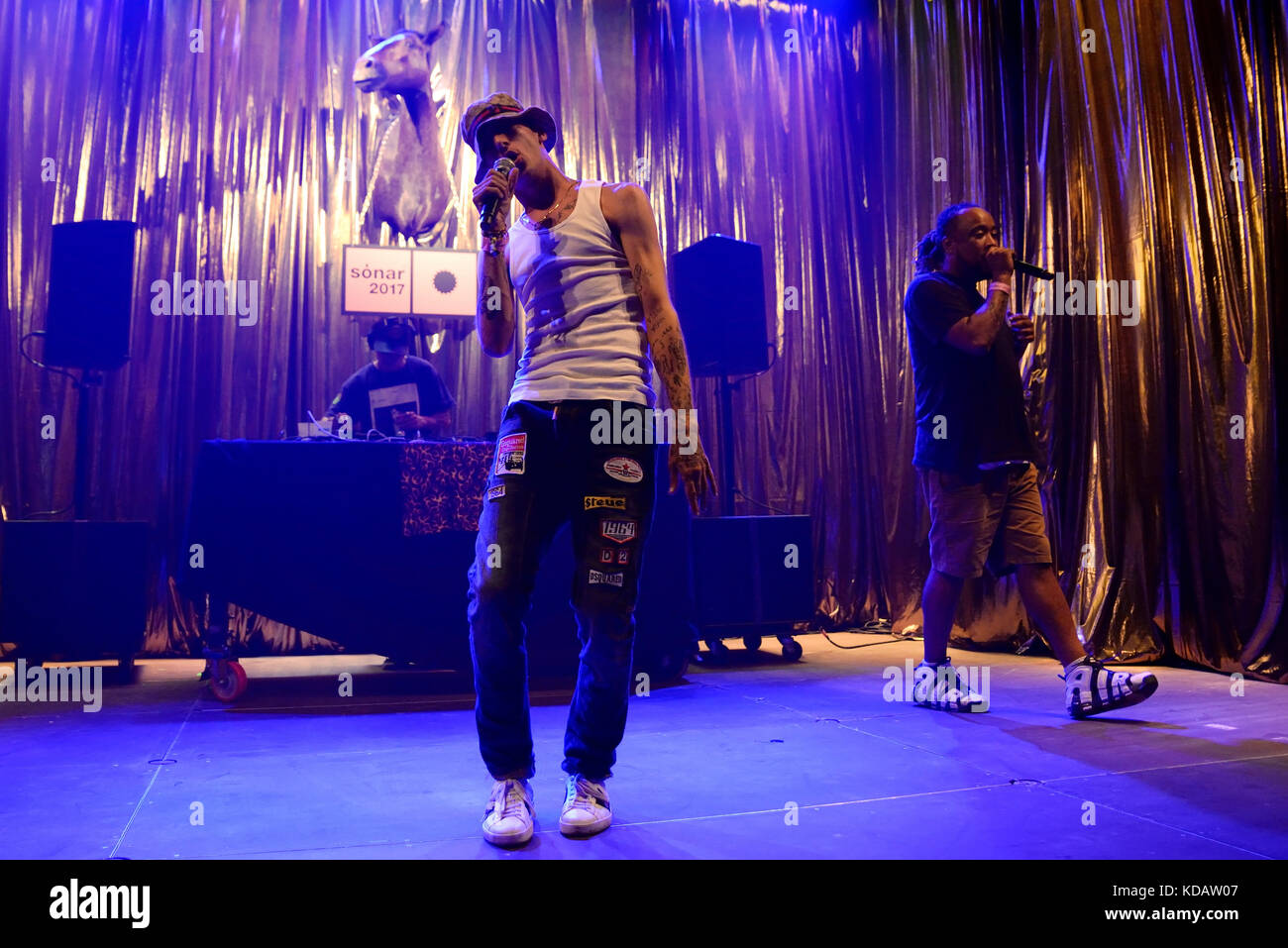 Yung beef hi-res stock photography and images - Alamy