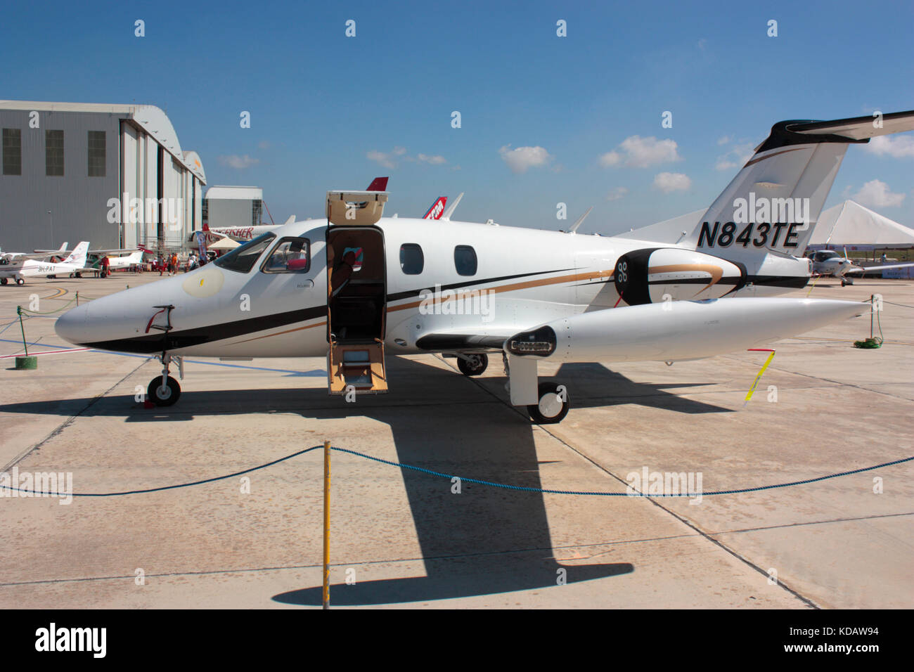 Eclipse Aerospace EA500 (Eclipse 500) light business jet Stock Photo ...