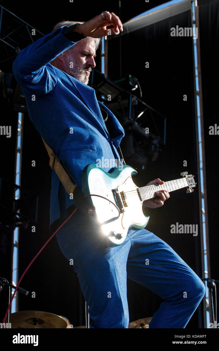 Triggerfinger Band High Resolution Stock Photography and Images - Alamy
