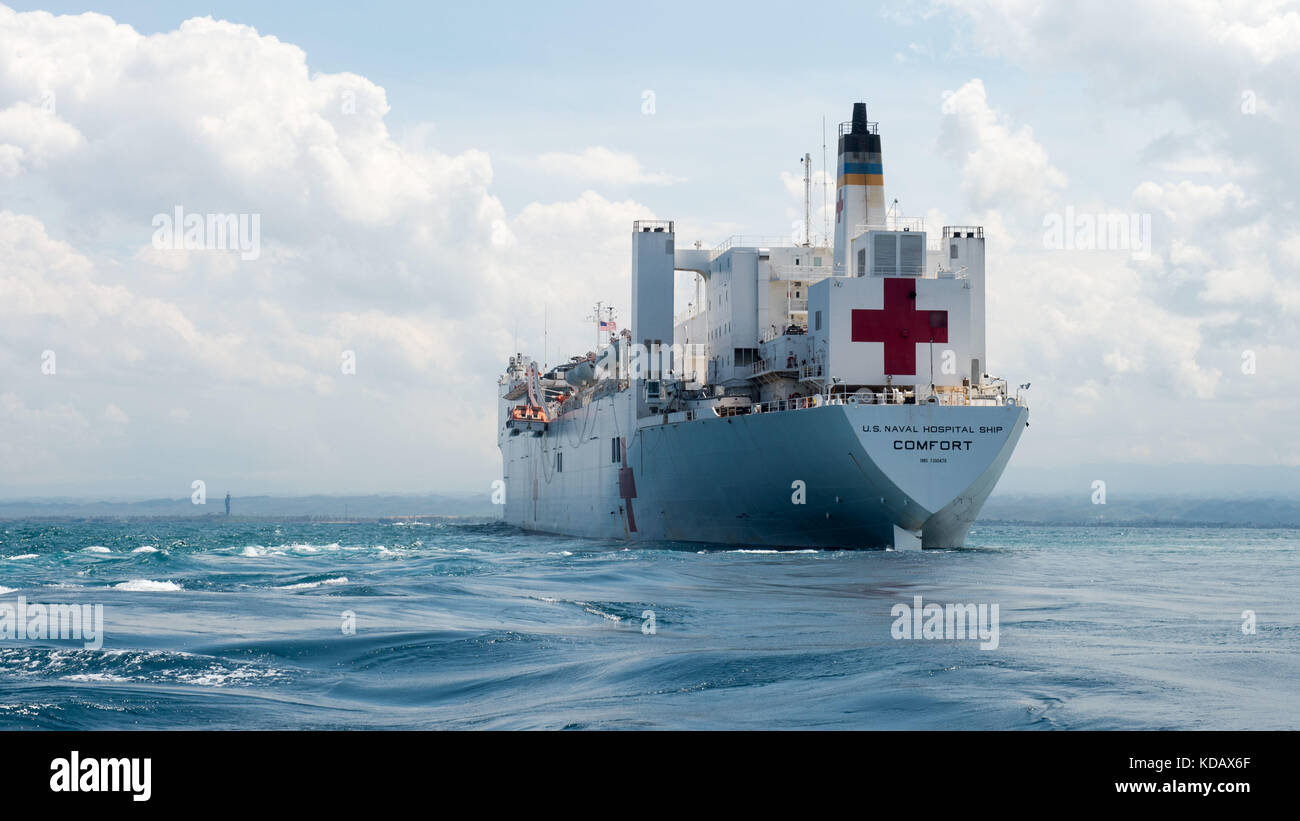 The Military Sealift Command Hospital Ship USNS Comfort (T-AH 20 Stock ...