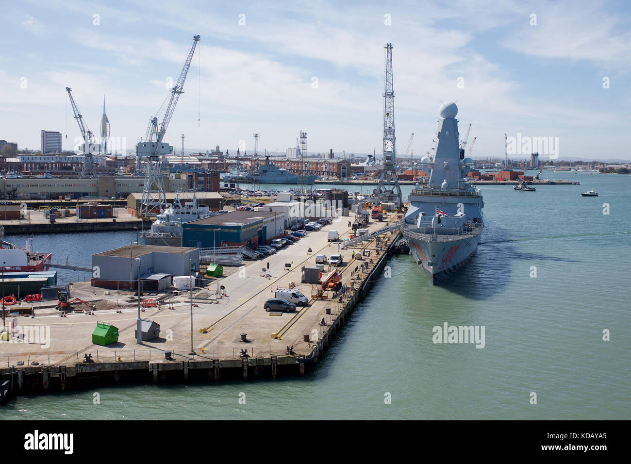 Royal navy hms dragon hi-res stock photography and images - Alamy