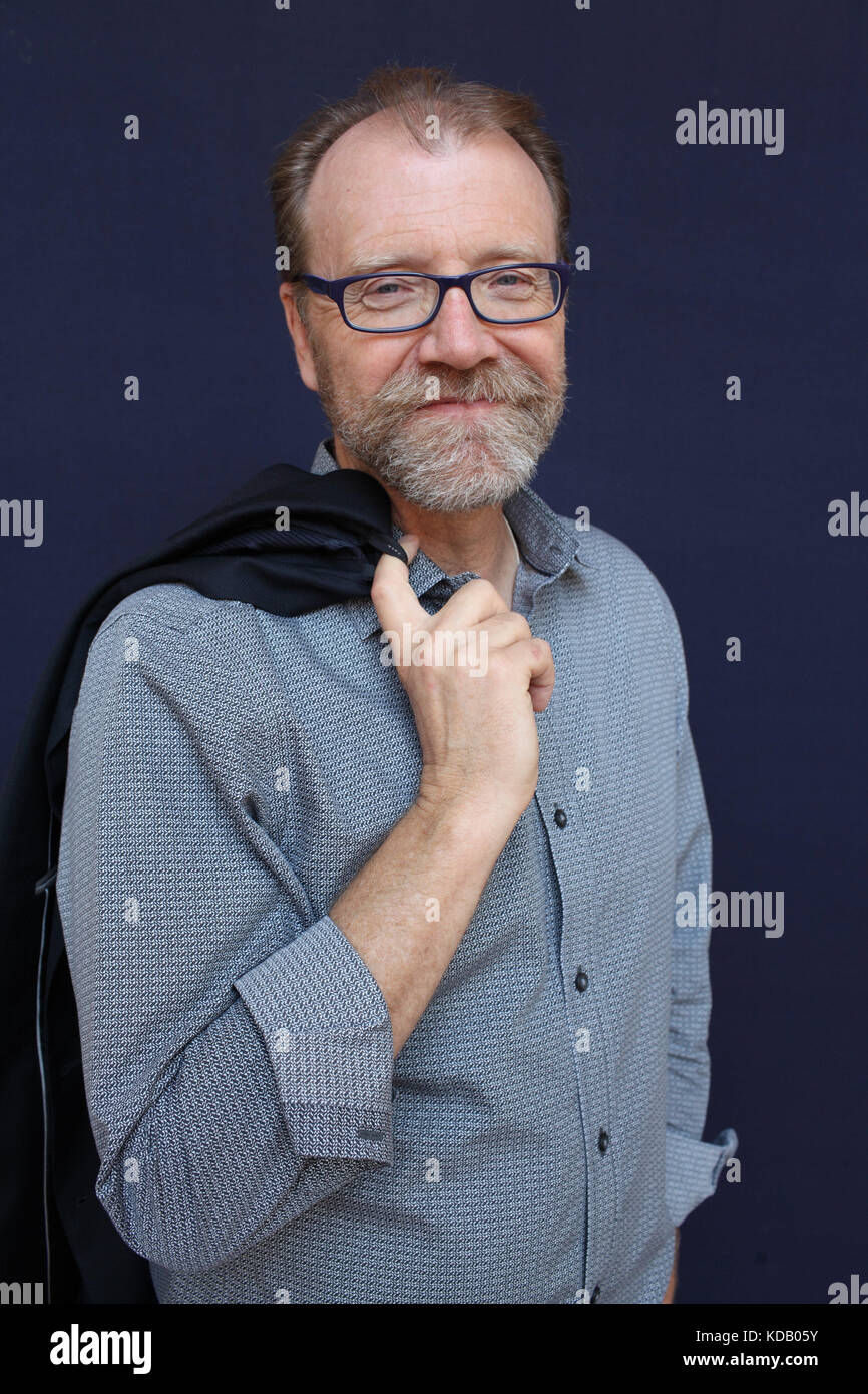 George saunders portrait hi-res stock photography and images - Alamy