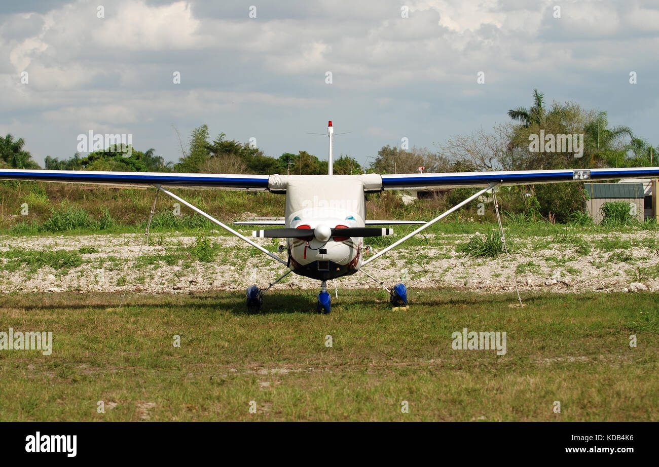 Light private airplane front view Stock Photo - Alamy