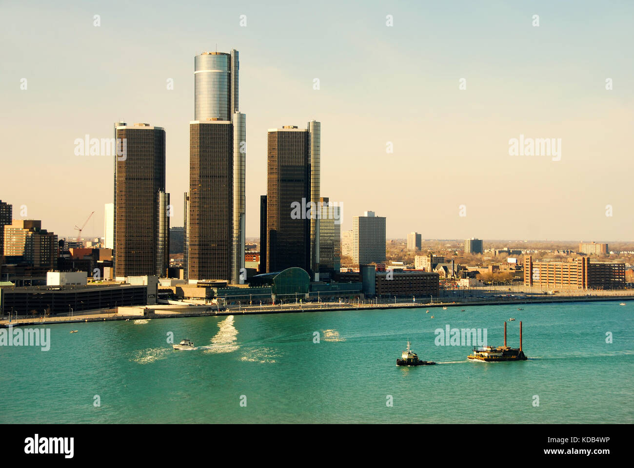 Detroit city skyline and riverfront in daytime Stock Photo - Alamy