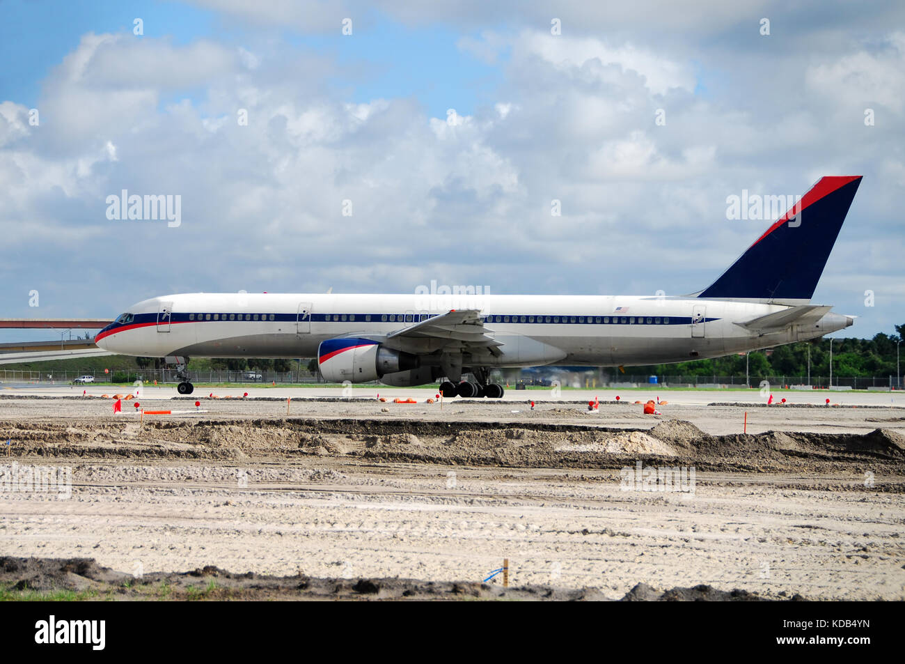 Modern jetliner preparing takeoff hi-res stock photography and images ...