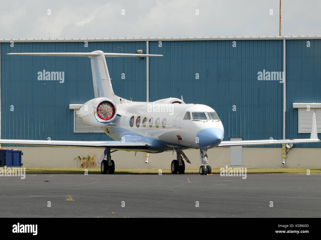 Luxury private jet parked on the ground Stock Photo - Alamy