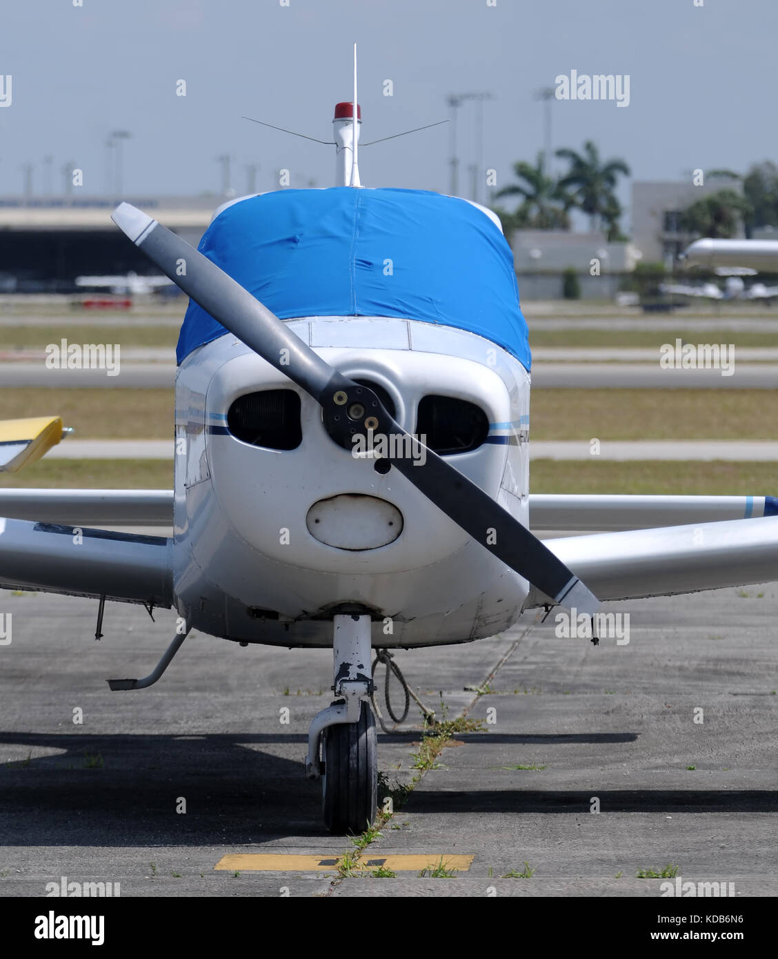 Light private propeller airplane front view Stock Photo - Alamy