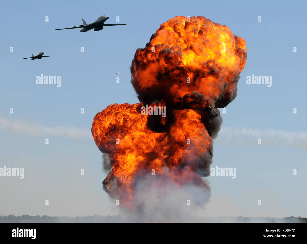 Attack ground targets hi-res stock photography and images - Alamy