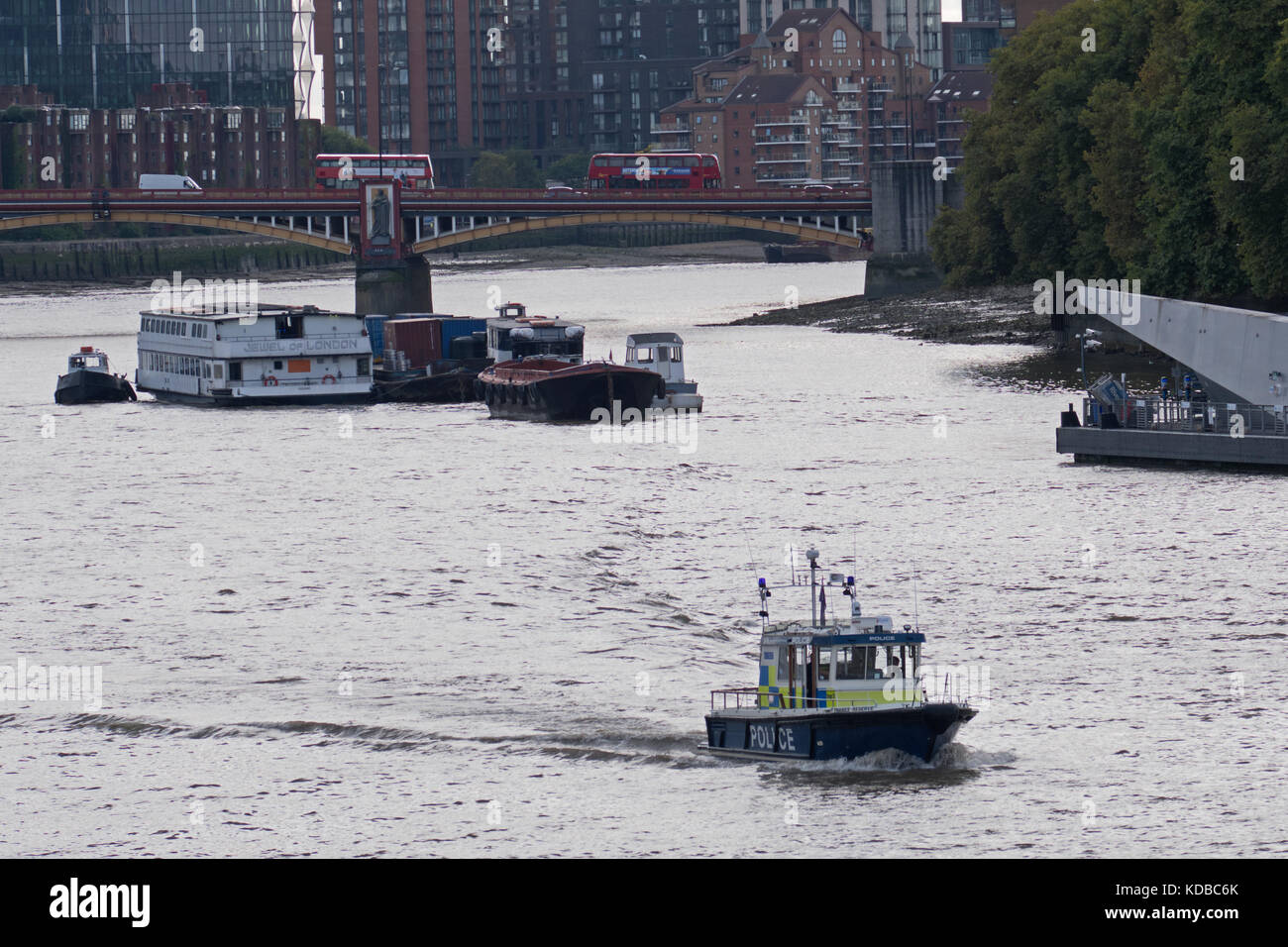 Metropolitan police marine policing unit hi-res stock photography and ...