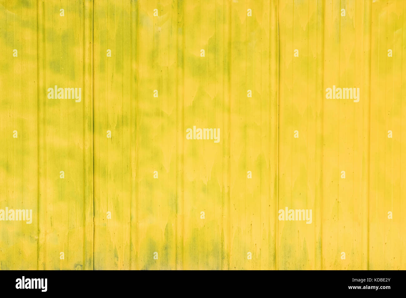 Yellow metal wall Stock Photo - Alamy