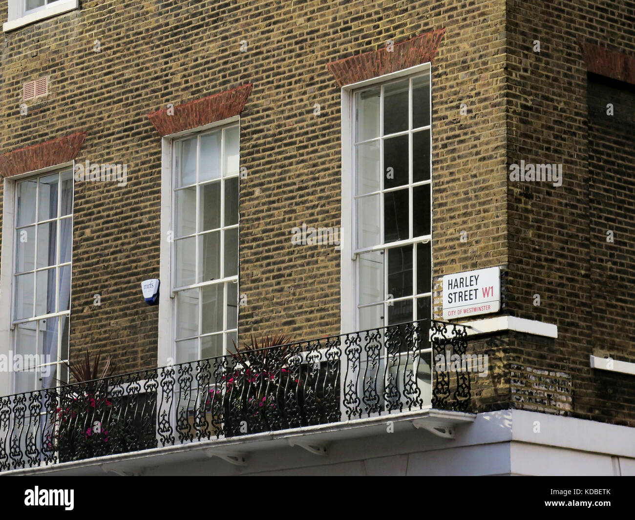 Harley Street Road Sign High Resolution Stock Photography and Images ...