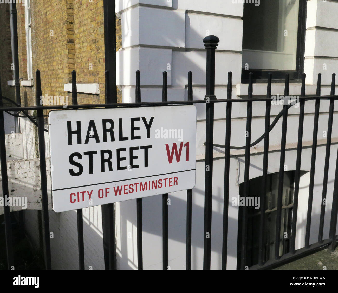 Harley Street W1 High Resolution Stock Photography and Images - Alamy