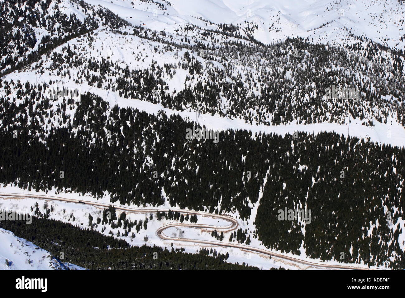 Rozaje road hi-res stock photography and images - Alamy