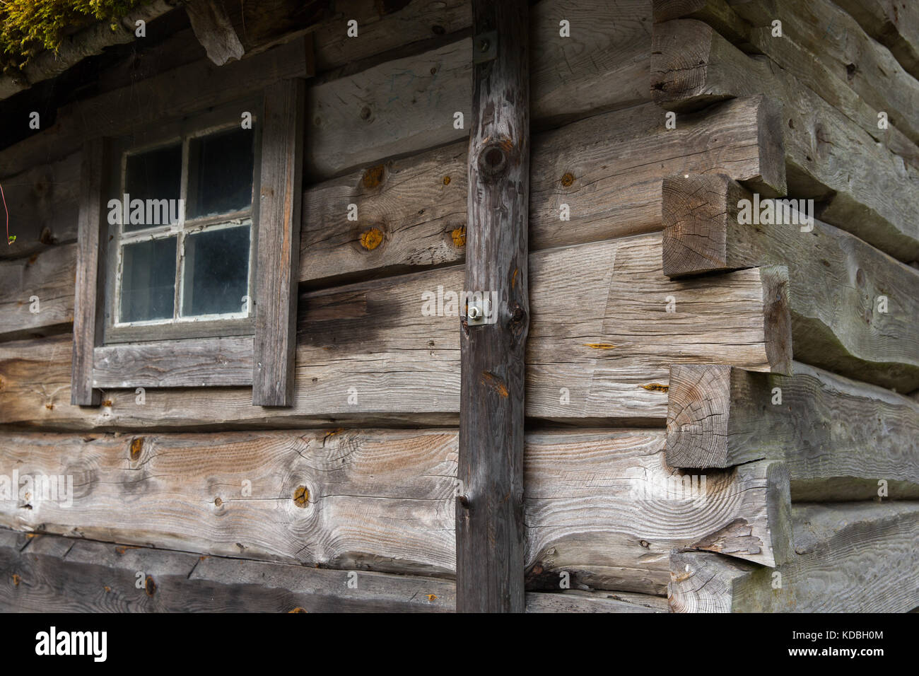 Ramshackled hi-res stock photography and images - Alamy