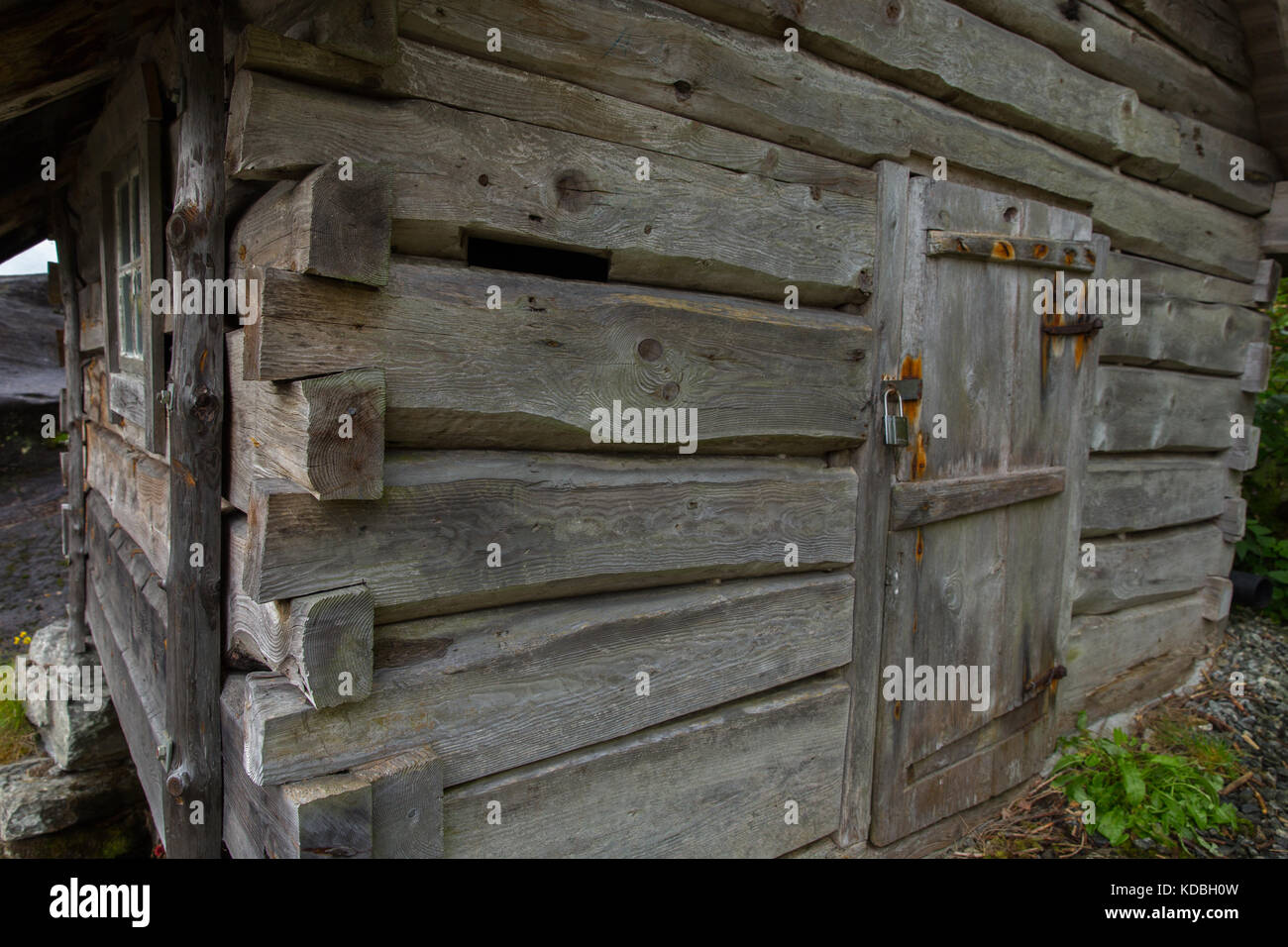 Ramshackled hi-res stock photography and images - Alamy