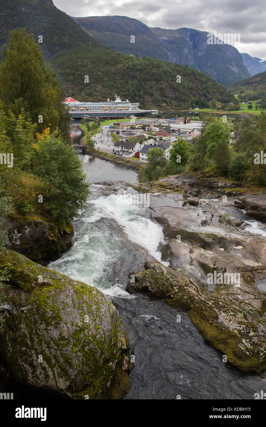 The Fred Olsen Cruise Liner, MS Balmoral at Hellesylt, Sunnylvsfjorden ...