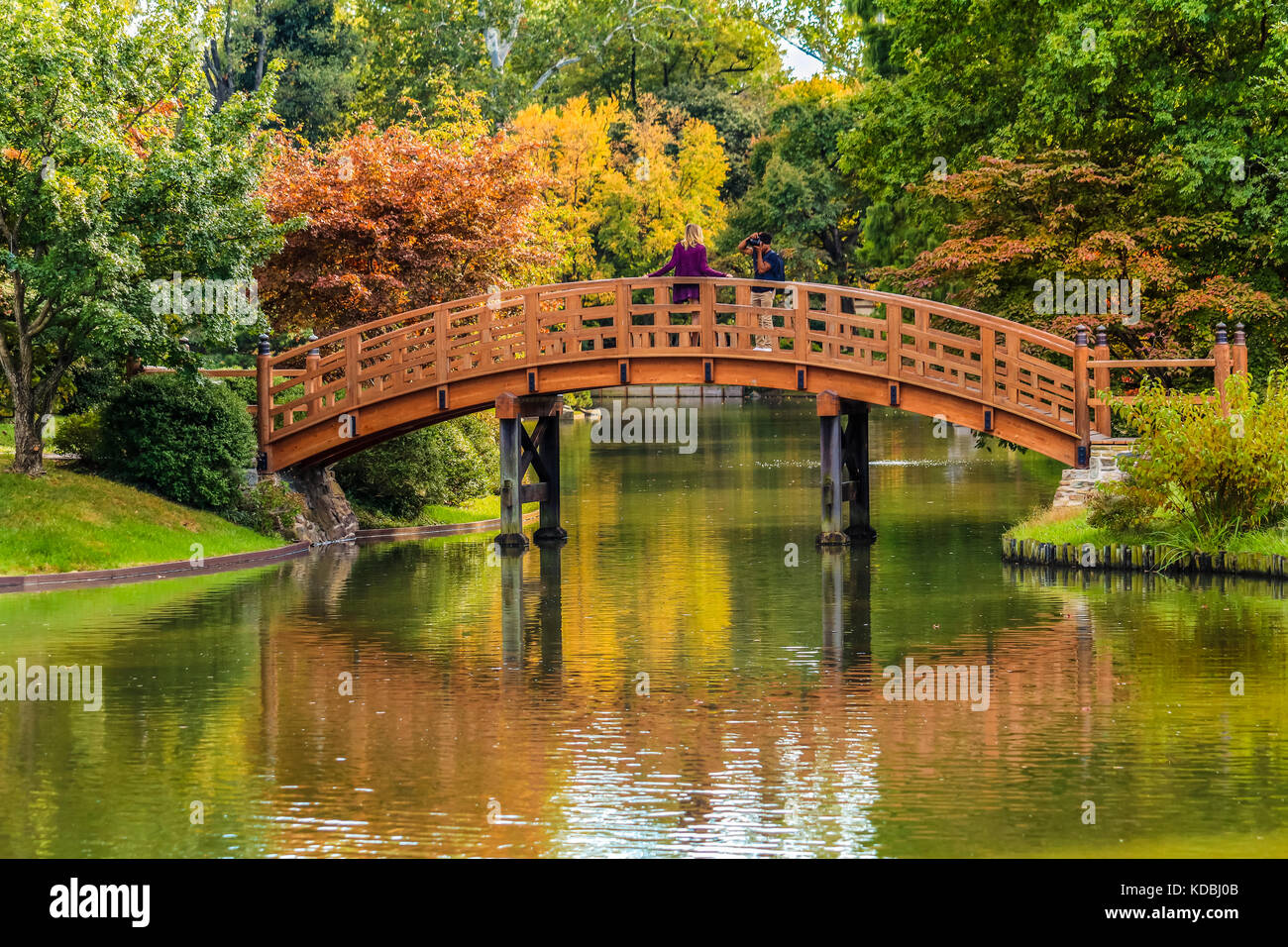Japanese wooden bridge hi-res stock photography and images - Alamy