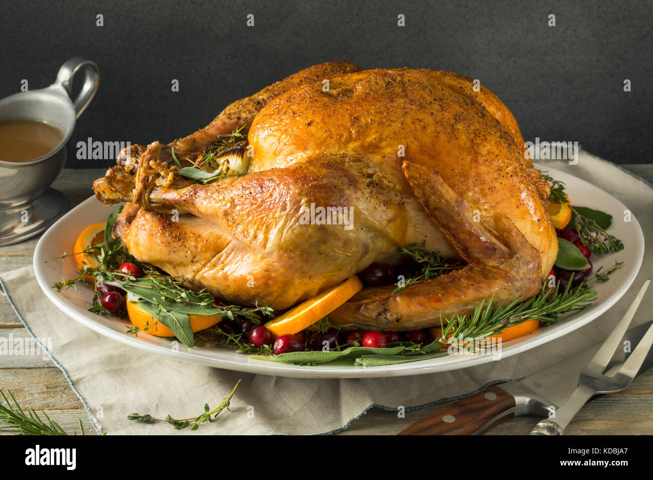 Whole turkey poultry hi-res stock photography and images - Alamy