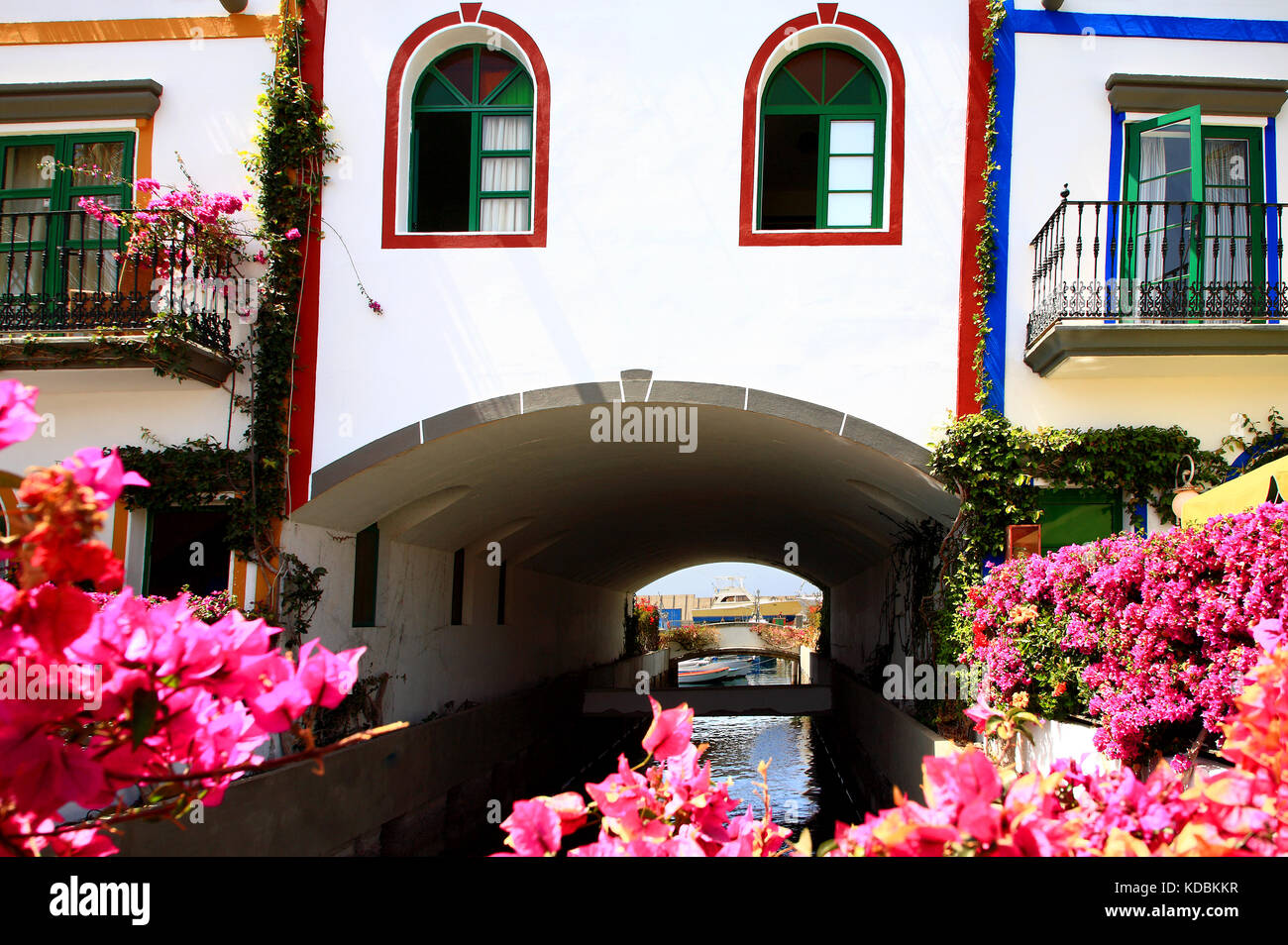 Architectural style in Puerto de Mogán, Gran Canaria, Canary Islands ...
