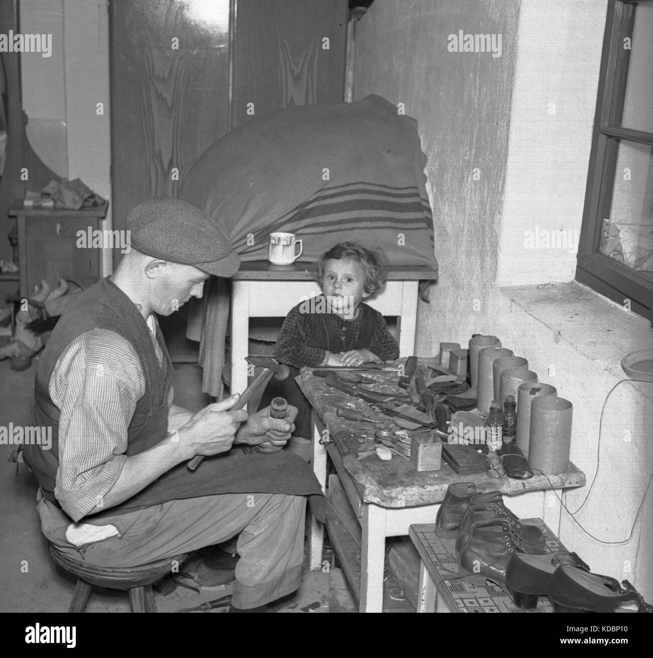 Czechoslovakia October, 1938, evacuated Czech citizens who were forced ...