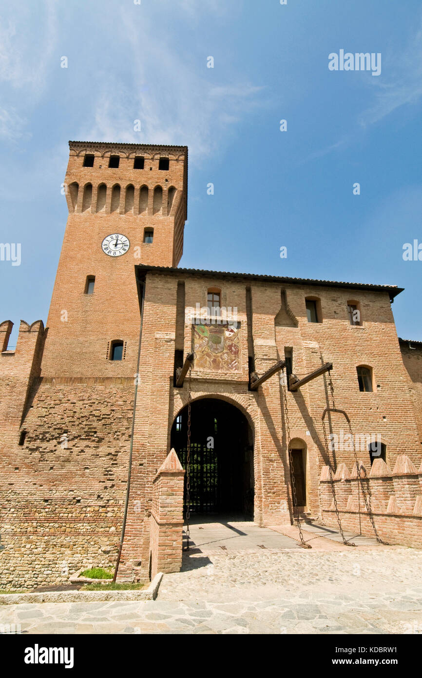 Formigine castle hi-res stock photography and images - Alamy