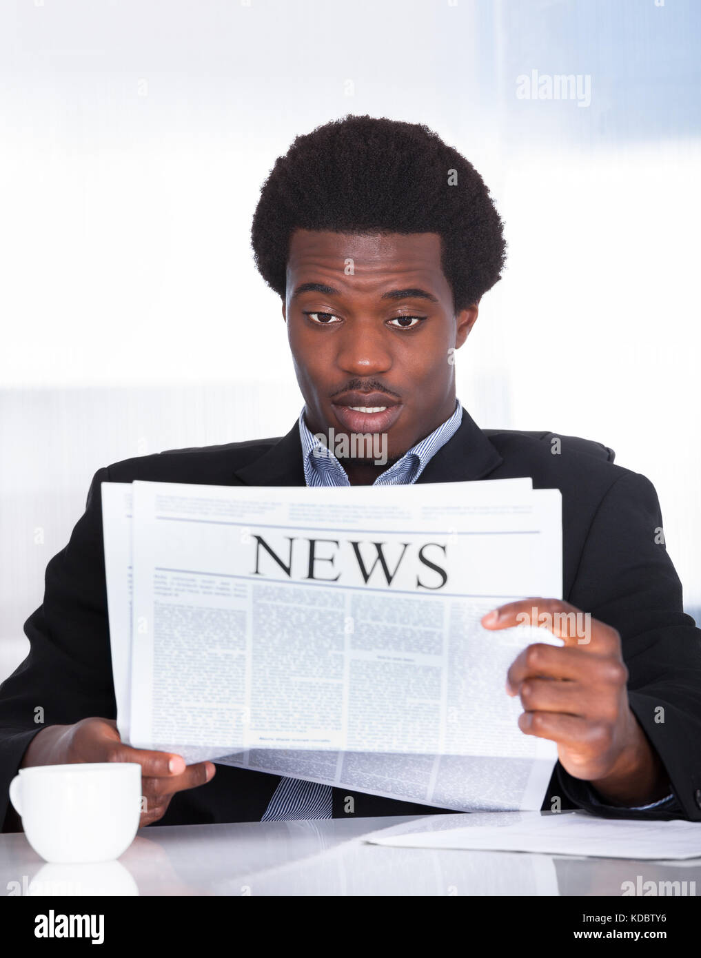 Shocked the world hi-res stock photography and images - Alamy