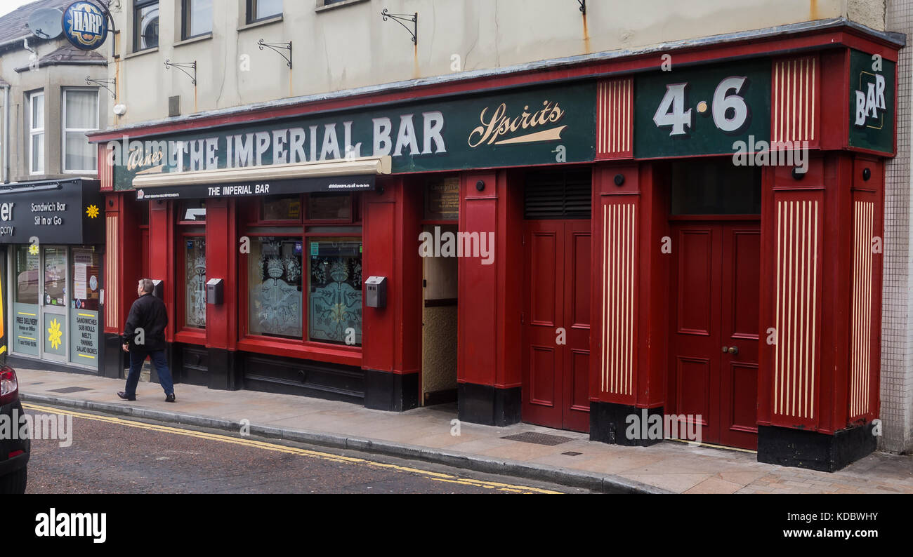 Imperial bar hi-res stock photography and images - Alamy
