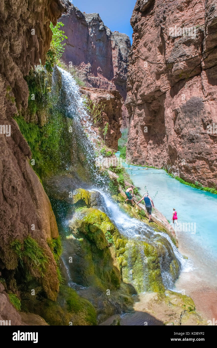 Waterfall near the Havasu Falls Trail in the Havaspai Indian ...