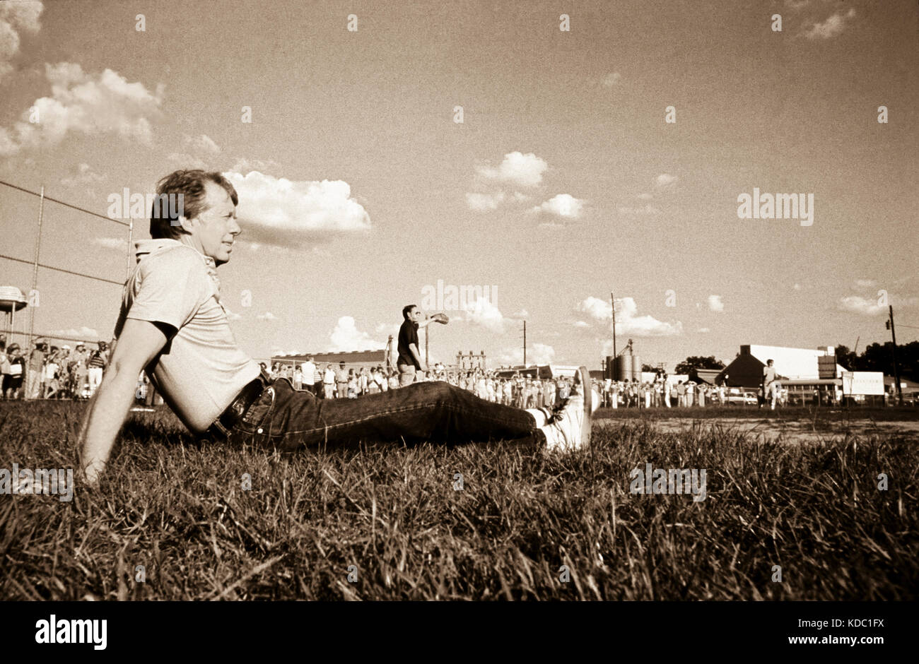 President Jimmy Carter plays softball 1976 - 1979 with off duty Secret ...
