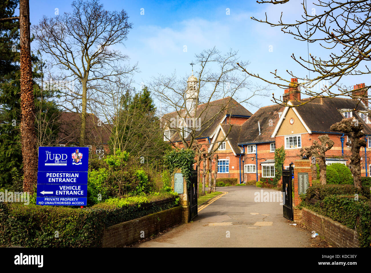Tonbridge school hi-res stock photography and images - Alamy