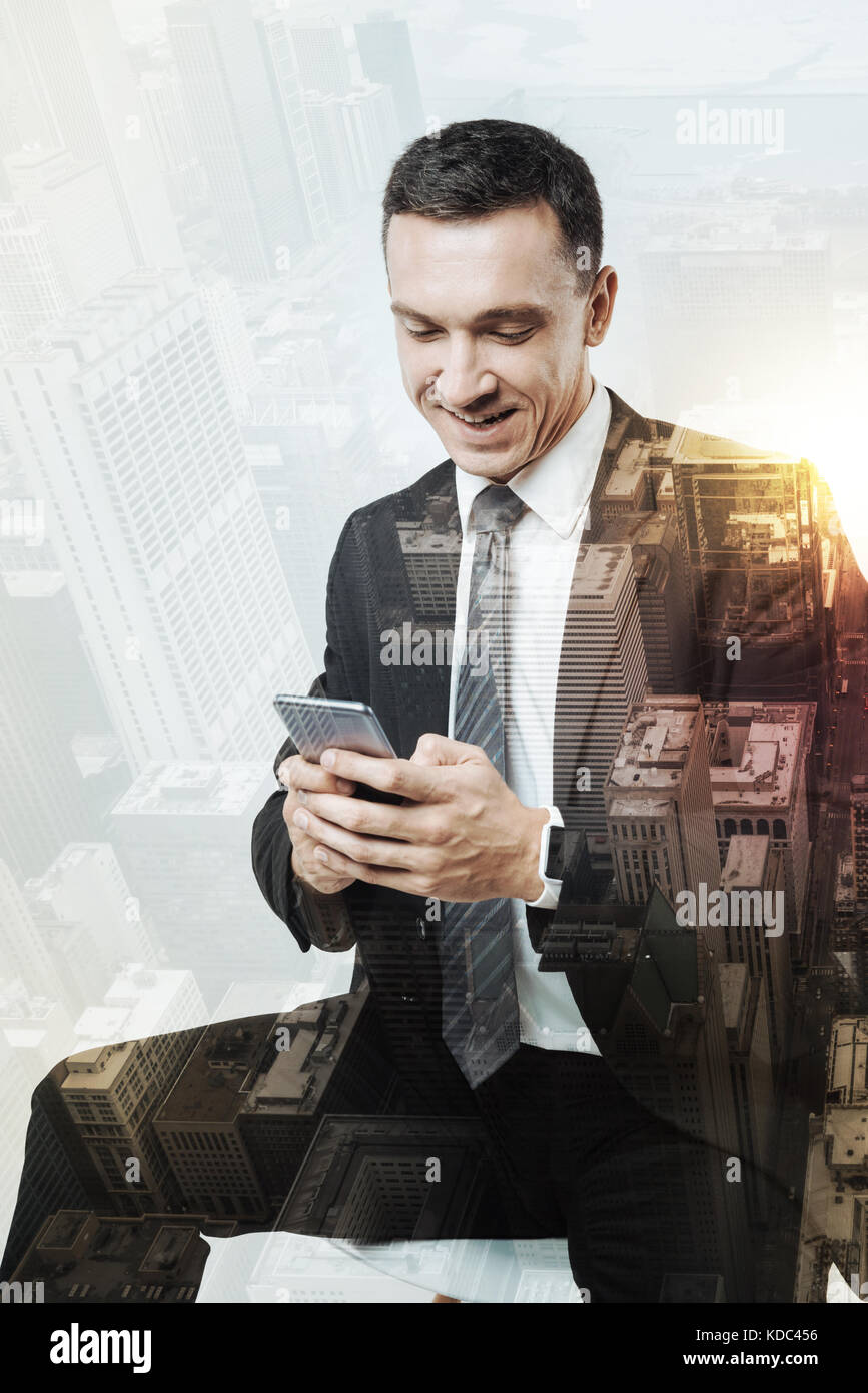 Man reading messages on hi-res stock photography and images - Alamy