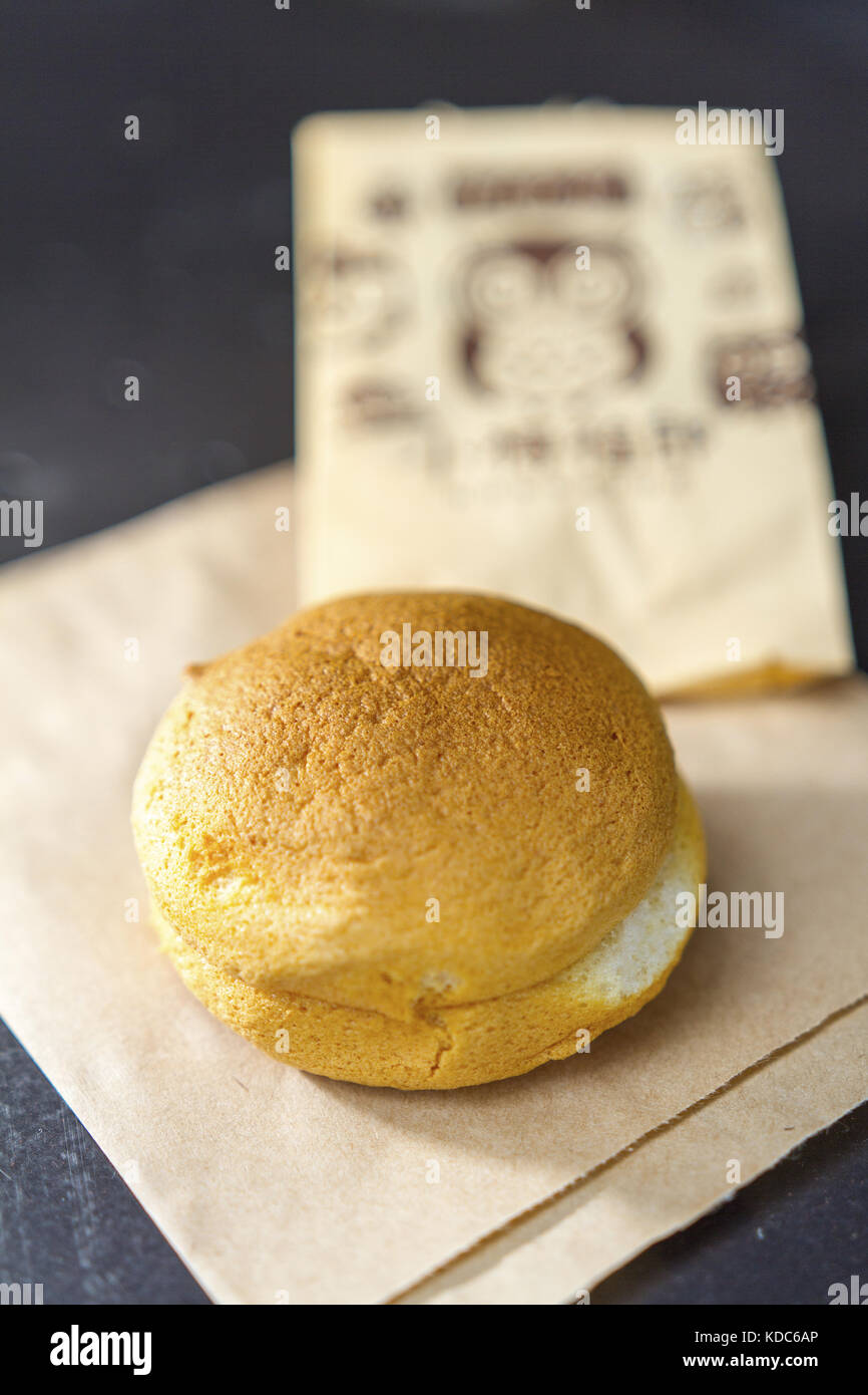 Taiwanese wheel cake hi-res stock photography and images - Alamy