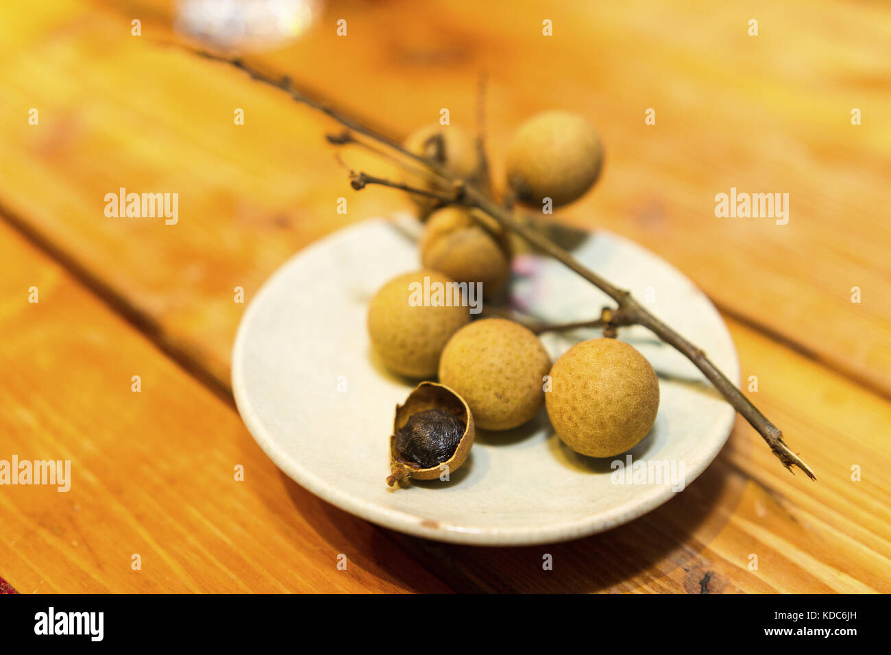 Dried longan fruit hi-res stock photography and images - Alamy