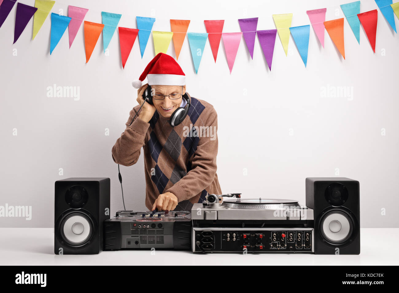 Old dj hi-res stock photography and images - Alamy