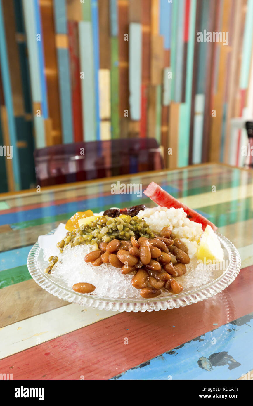 Honey bean ice Stock Photo - Alamy