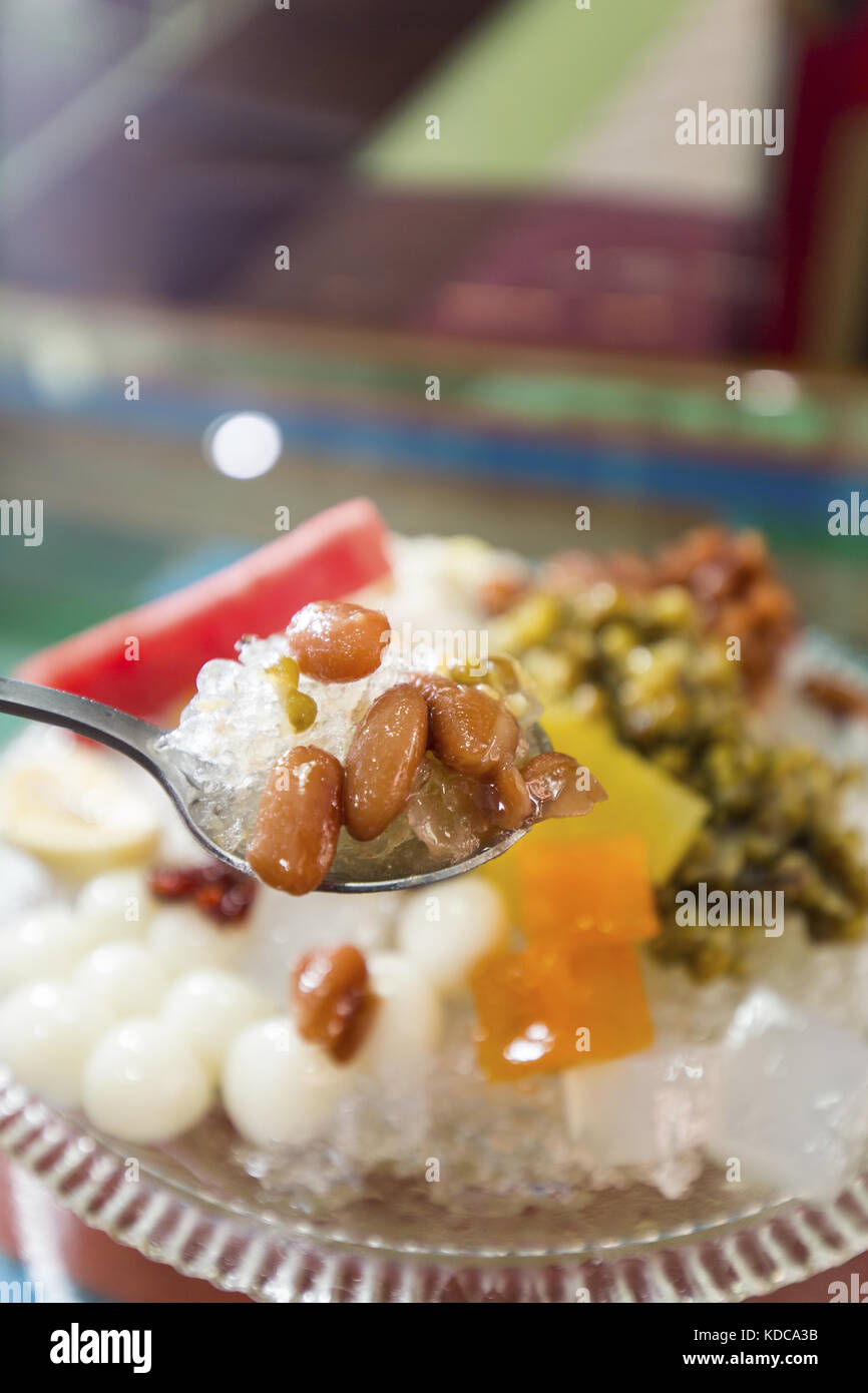 Honey bean ice Stock Photo - Alamy