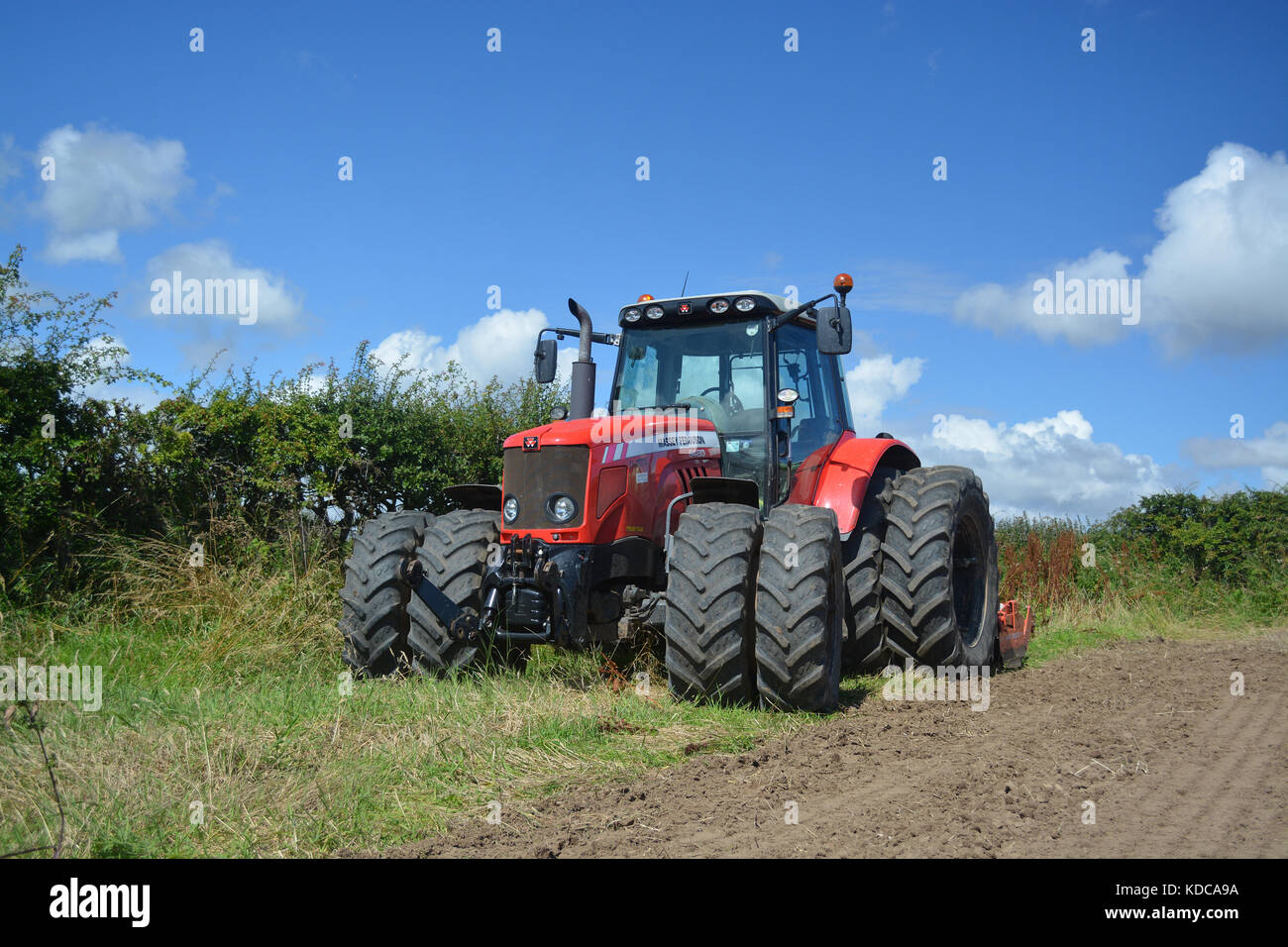 Massey Ferguson 6480 farm tractor Stock Photo - Alamy
