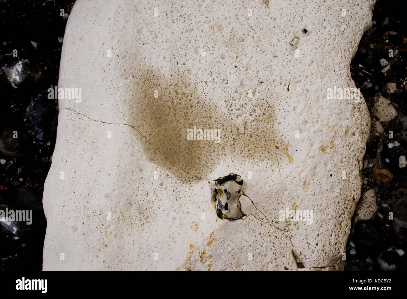 Water worn rock hi-res stock photography and images - Alamy