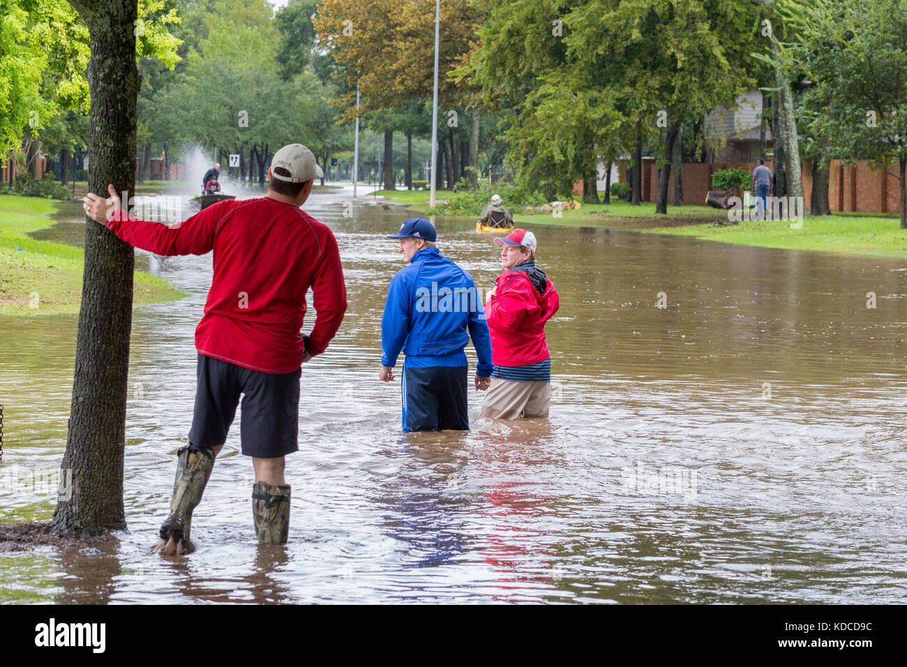 Houston area residents navigate high waters. Heavy rains from hurricane ...