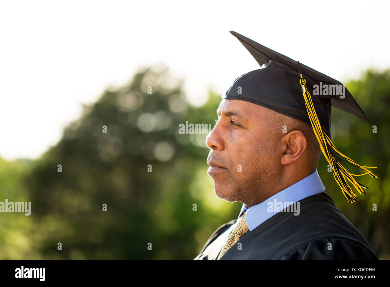 African american graduation back hi-res stock photography and images ...