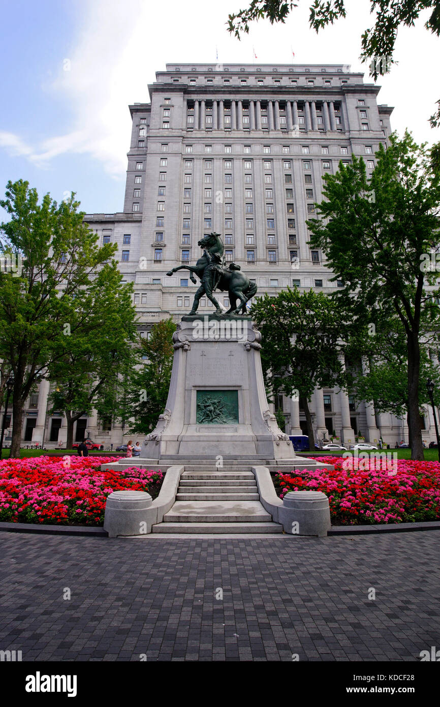Dorchester square hi-res stock photography and images - Alamy