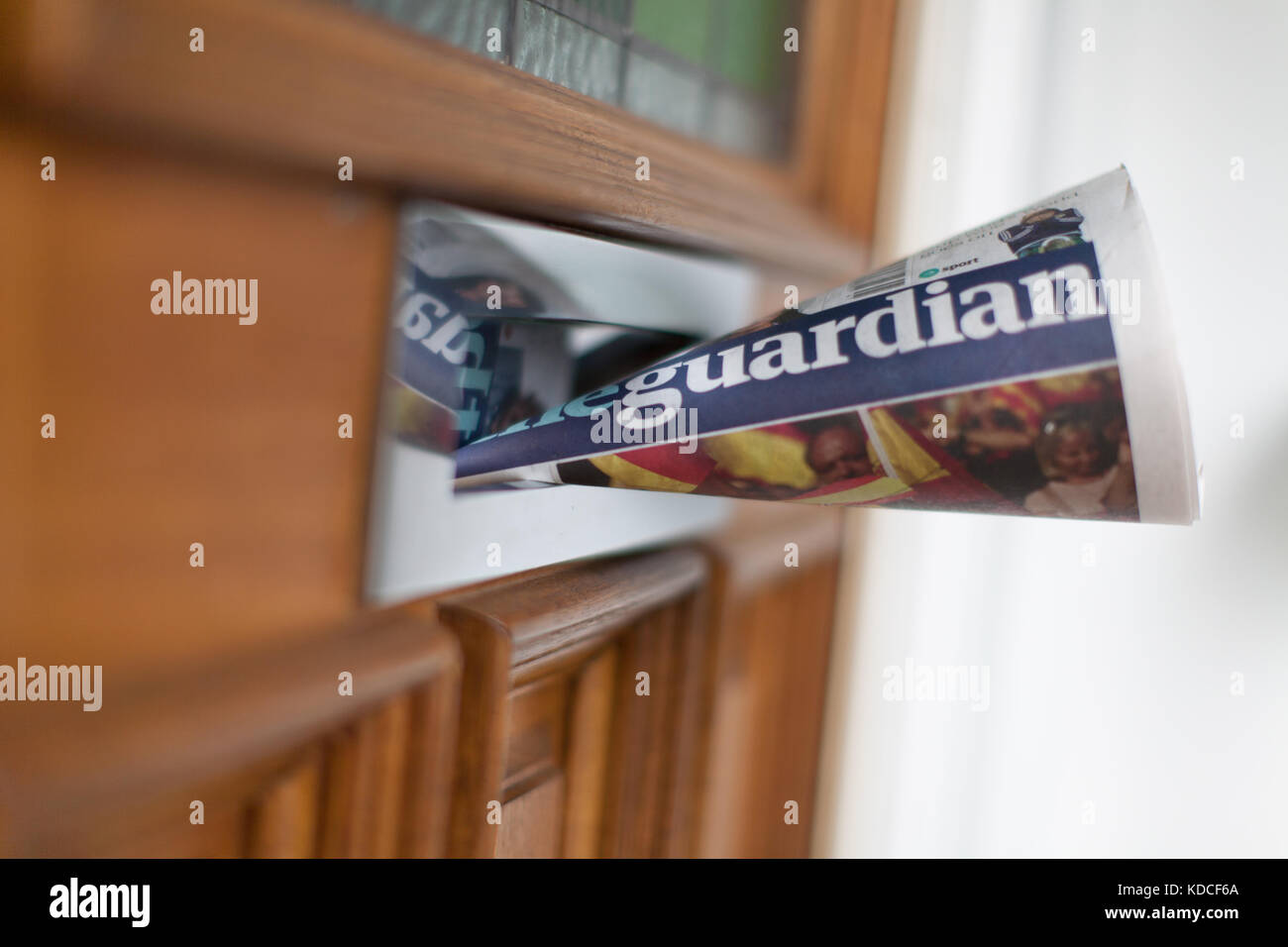 Manchester guardian newspaper hi-res stock photography and images - Alamy