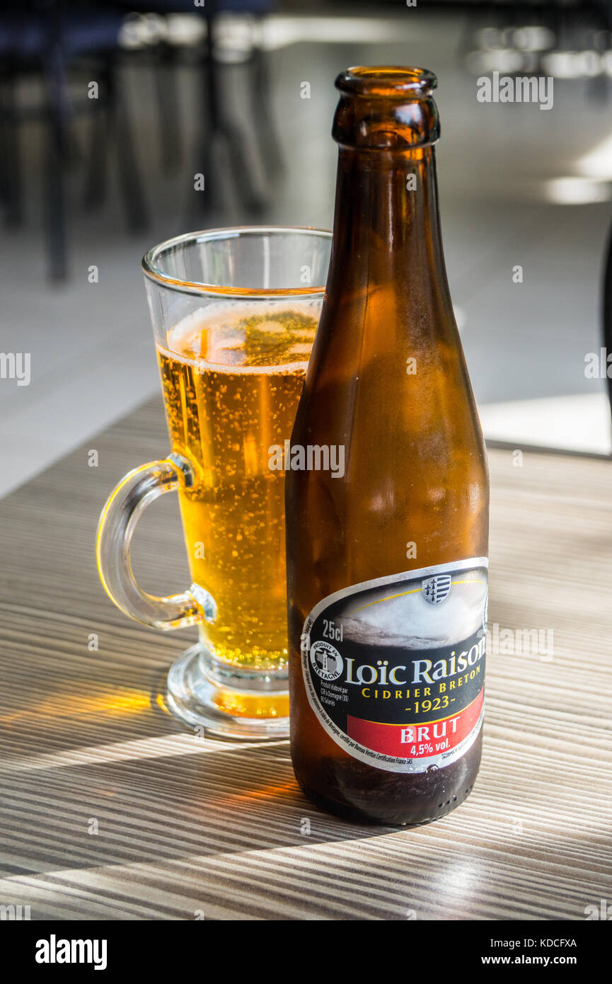 Loic raison cidre brut hi-res stock photography and images - Alamy