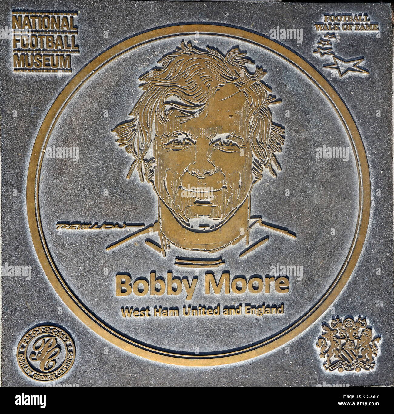 Bobby Moore Plaque High Resolution Stock Photography and Images - Alamy