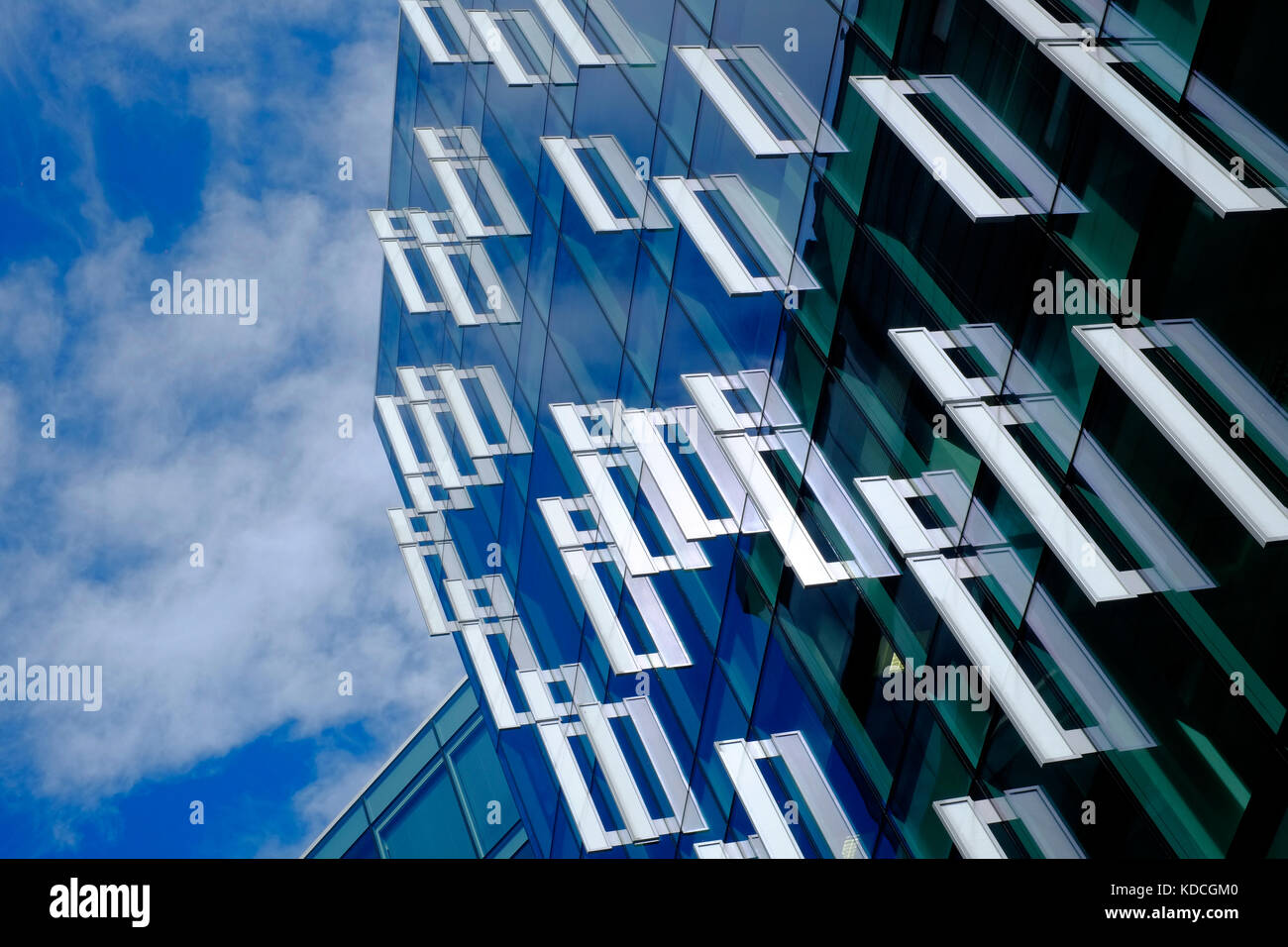 Liverpool modern city hi-res stock photography and images - Alamy