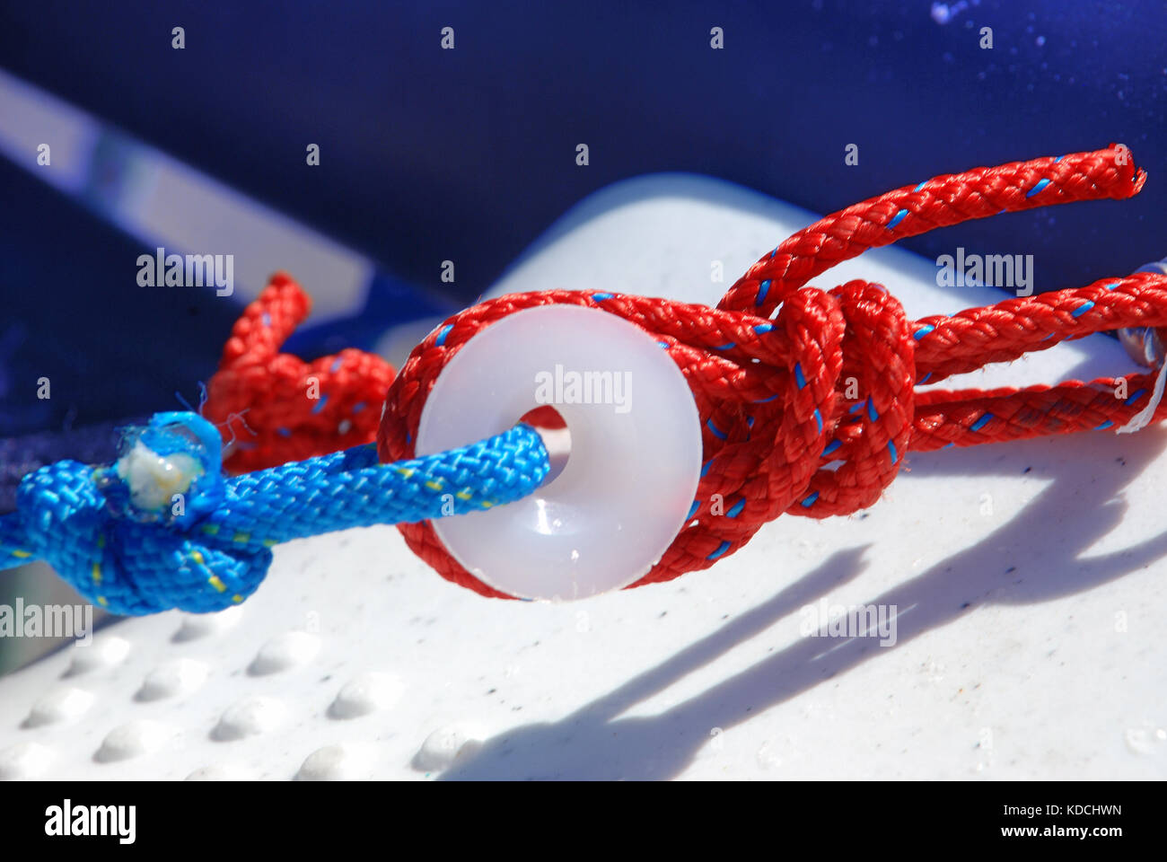 Knot in rope Stock Photo - Alamy