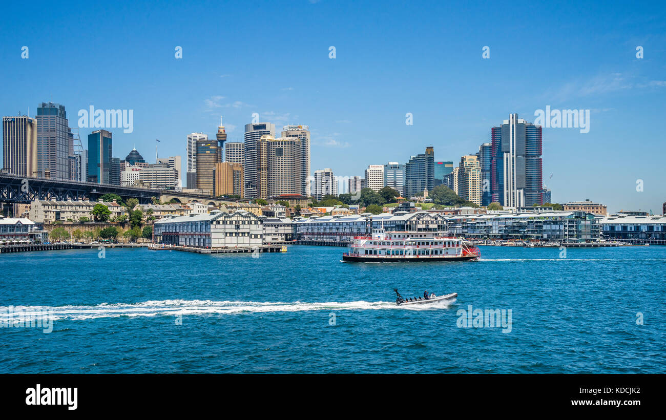 Walsh bay finger wharfes hi-res stock photography and images - Alamy