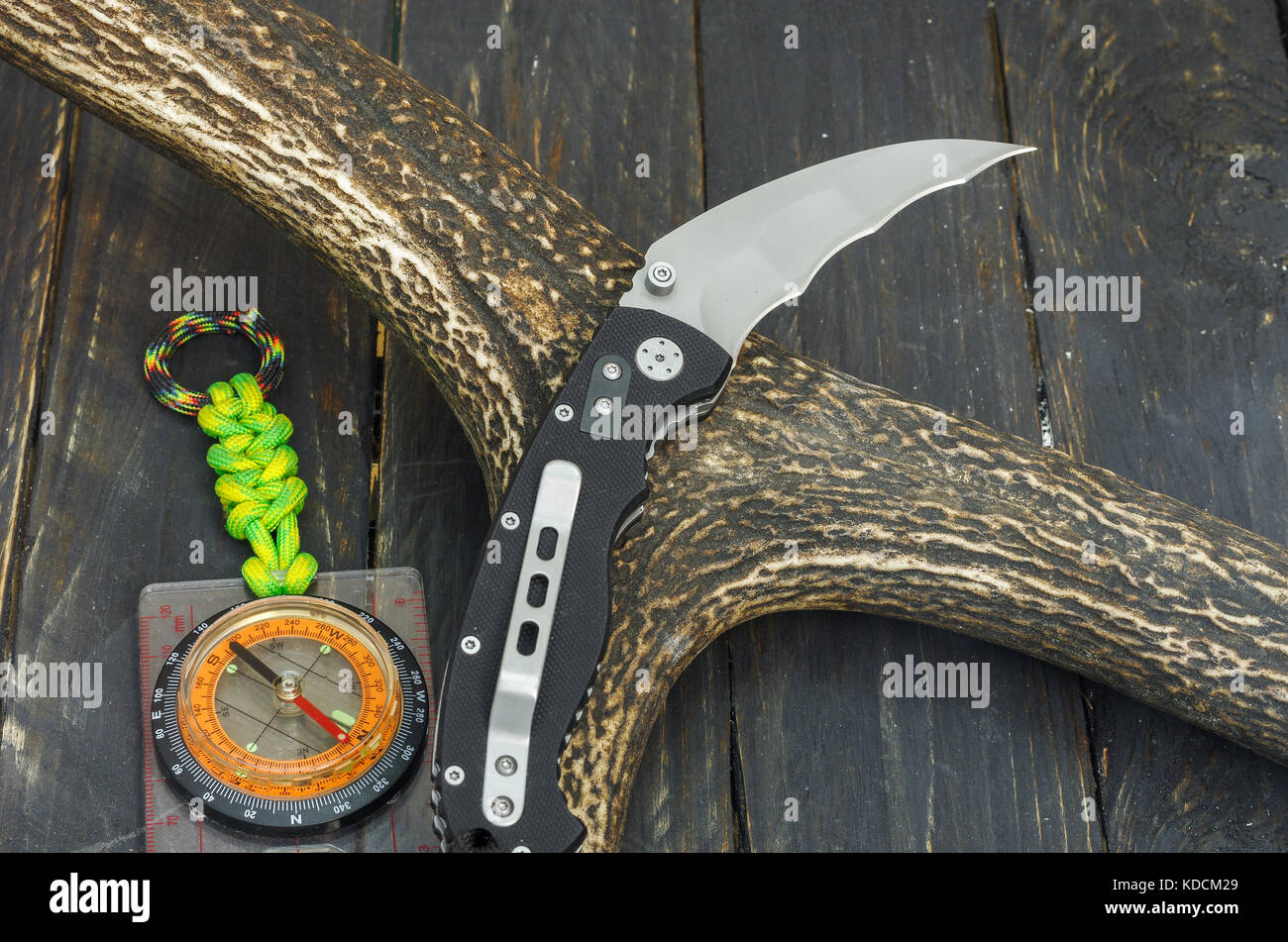 Knife with radial hawkbill blade. Unique blade Stock Photo - Alamy